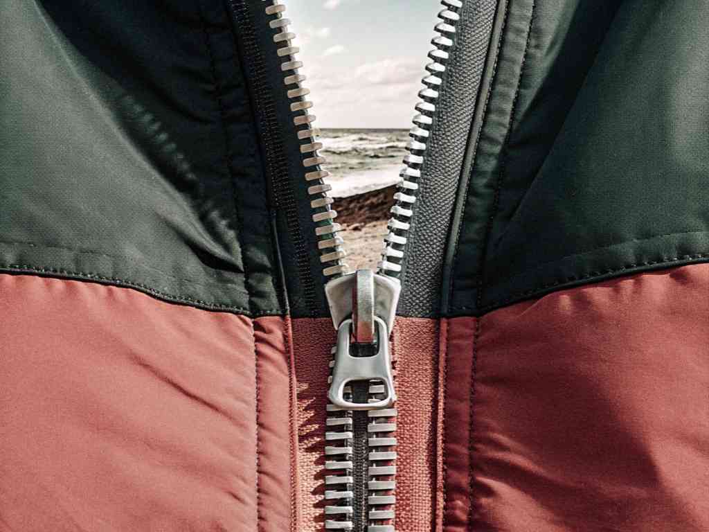 How do you fix jacket zippers that split? - Clothing Manufacturer ...